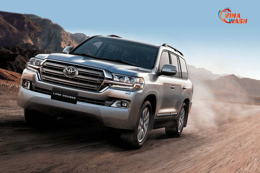 Giá xe Toyota Land Cruiser: Bảng Giá, TSKT, Ưu Đãi 2025 - VinaWash