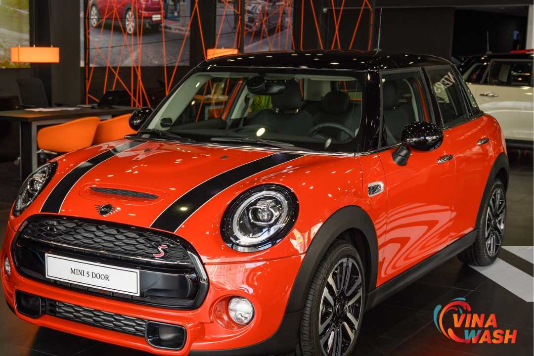 Giá xe Mini Cooper 5 cửa kèm đánh giá chi tiết 2025 - VinaWash