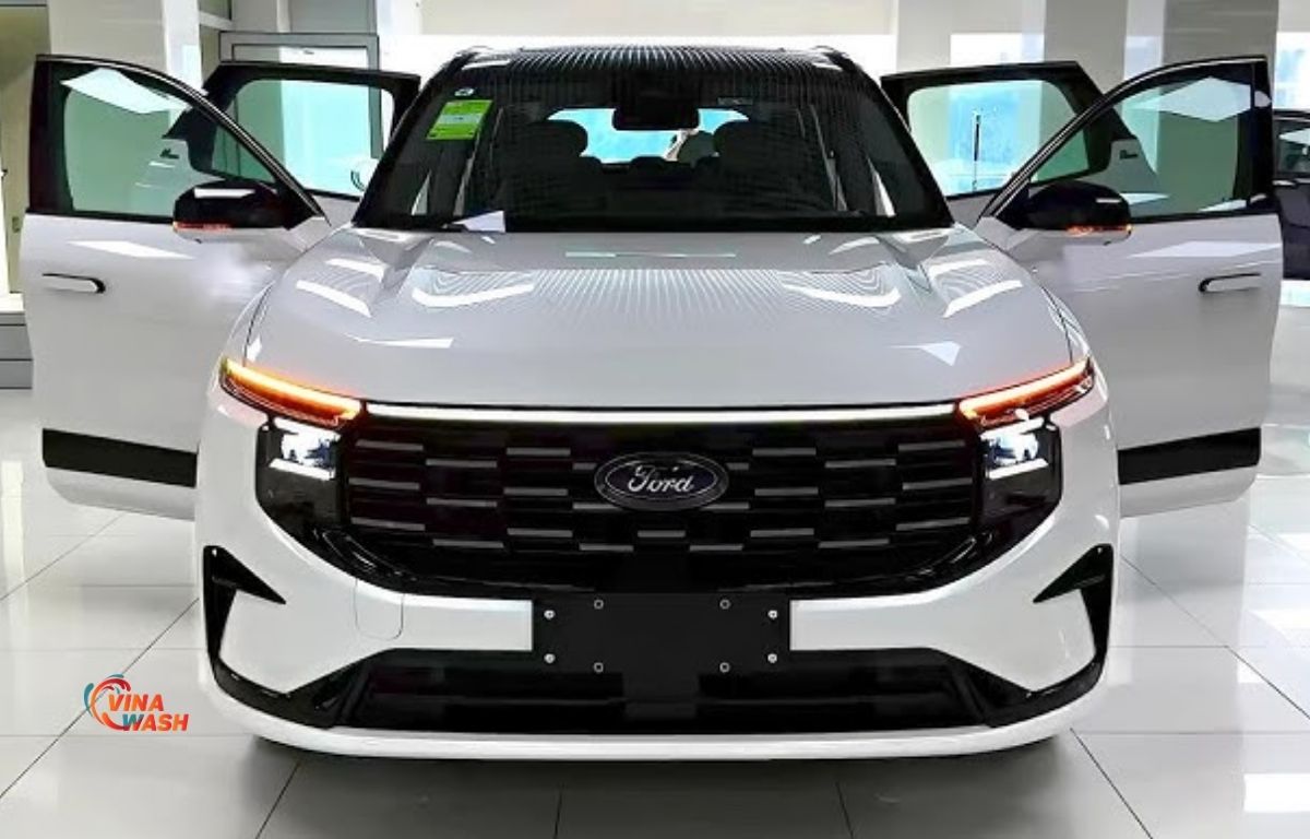 Đánh Giá Chi Tiết Ford Edge 2025: Thông Số Và Bảng Giá
